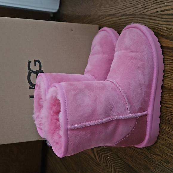 UGG | Shoes | Girls Ugg Pink Boots | Poshmark